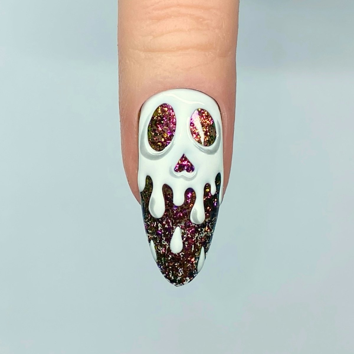 how to draw skull on nails